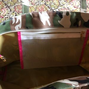 Lolo | Bags | Nwt Lolo Camo Bag With Shiny Gold Details Set | Poshmark